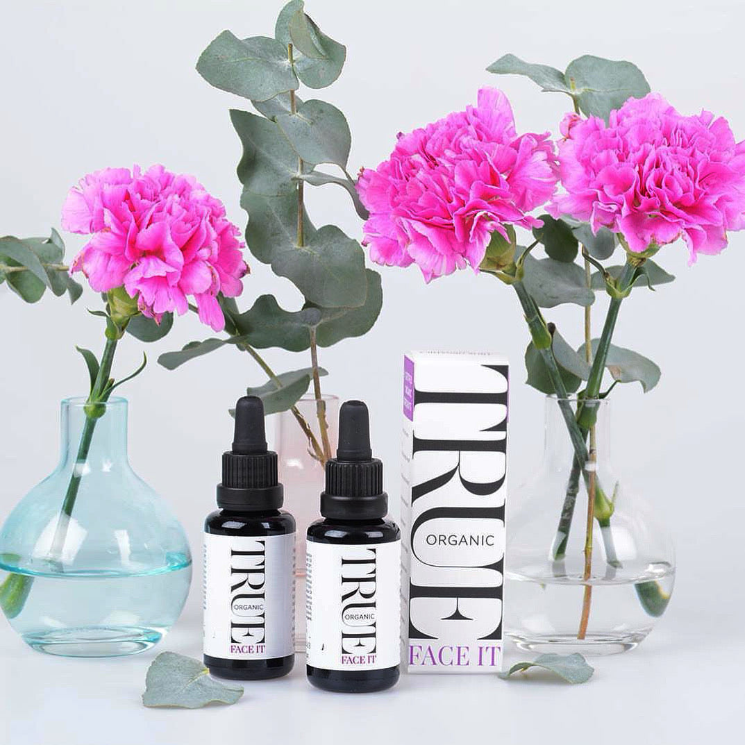 Why You Should Apply Your Face Oil on Damp Skin – Not Dry - True ...